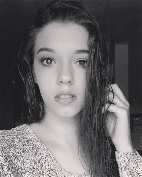 Pin By Corrie Sabel On Black And White Selfies Black And White Black