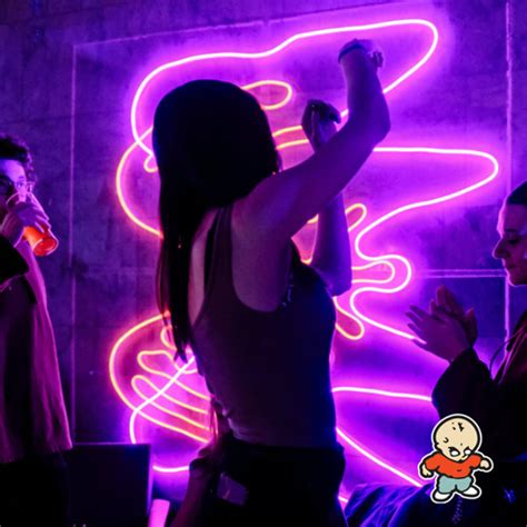 Stream Garage N Bass That Lets It All Hang Out Episode 394 Bumpy Uk