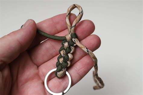 DIY Paracord Butterfly Stitch Keychain Scoobie