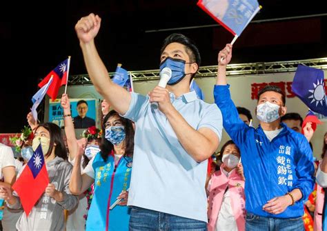 新聞 怎能切割？ 蔣萬安譏陳時中有2個好朋友：周玉蔻和高端 Gossiping板 Disp Bbs
