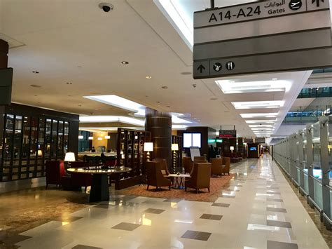 DXB Emirates First Class Lounge A SFO777