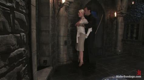 Lorelei Lee And Steven St Croix Have Wet And Wild Waterbondage Sex 2007