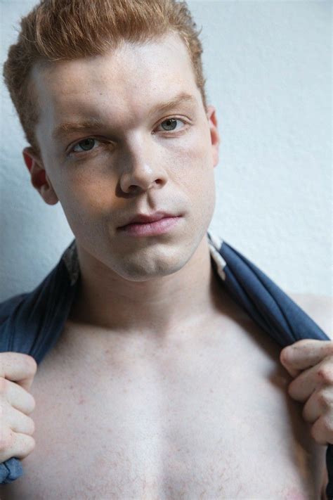 Pin De S Sarahlee En Cameron Monaghan Chicos Pelirrojos Hombres Pelirrojos Celebridades