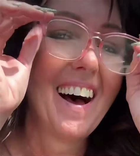 Stan Twitter Pixxarmom Laughing In An Odd Way And Then Says No