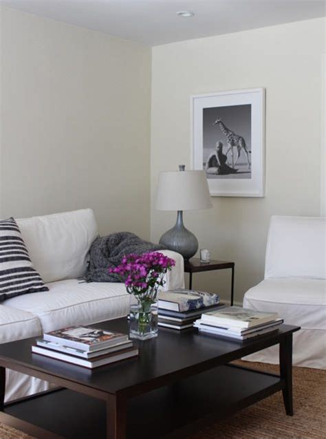 Serene Neutrals Creams And Whites Benjamin Moores Floral White Oc
