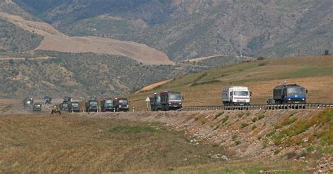 Russian Peacekeepers To Escort Nagorno Karabakh Homeless Families To