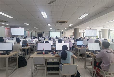 我校第十六届大学生程序设计竞赛成功举办