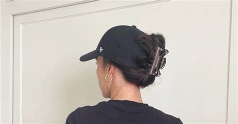 I Tried The Claw Clip Baseball Cap Hack See Photos Ps Beauty