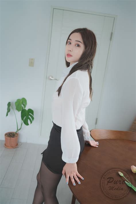 PURE MEDIA Vol 192 Dohee 沫倪酱