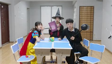 【学霸手作夏多多】魔仙夏小小：魔法只能维持5秒？魔法书送神秘药水，小小能恢复吗粉丝数31562作品数372点赞数103 母婴视频 免费