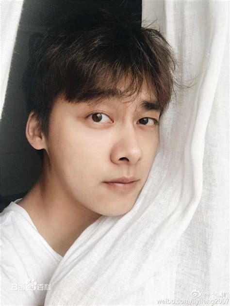 李易峰yifeng Li生活图集4素颜照 李易峰yifeng Li生活图集4素颜照相册 万佳直播吧