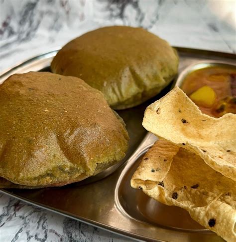 Methi Puri With Wheat Flourmethi Ki Puri Recipe Shellyfoodspot