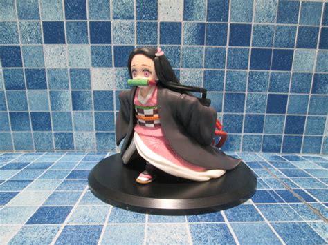Yahooオークション 鬼滅の刃 Spm スーパープレミアムフィギュア 小