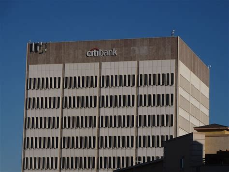 Los 5 Tipos De Cuentas Bancarias Que Existen En Estados Unidos