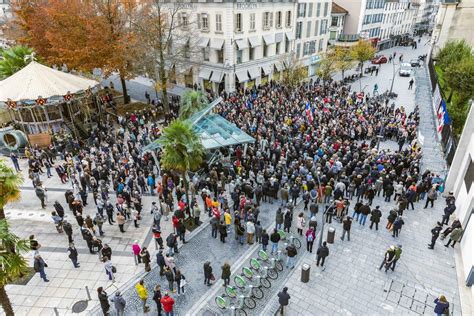 Dissolution une manifestation de la gauche prévue ce soir devant la