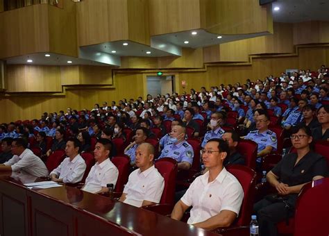鲍卫忠同志先进事迹巡回报告会在玉溪举行澎湃号·政务澎湃新闻 The Paper