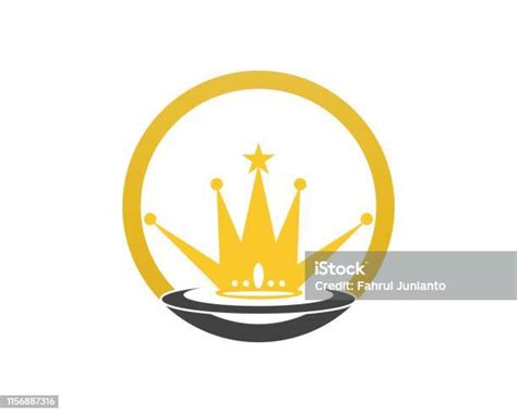 皇冠圖示徽標範本向量圖形及更多上流社會圖片 上流社會 中古時代 剪貼畫 Istock
