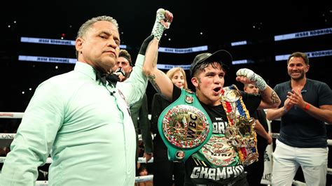Top 12 Best Pound For Pound Fighters In Boxing Mythical Rankings