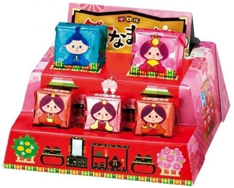 チョコのひな壇でお祝い！「ビッグチロル＜ひなまつり＞」 ビス・ふんわりピーチ・いちごバニラ入り えん食べ