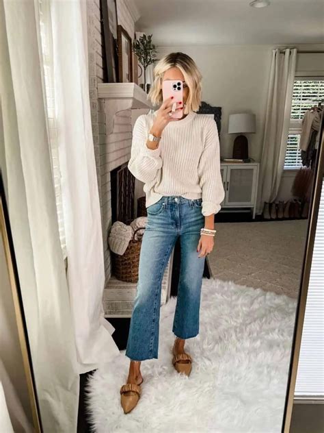 14 Modest Fall Outfits That Are Equal Parts Cozy And Stylish Cleo Madison