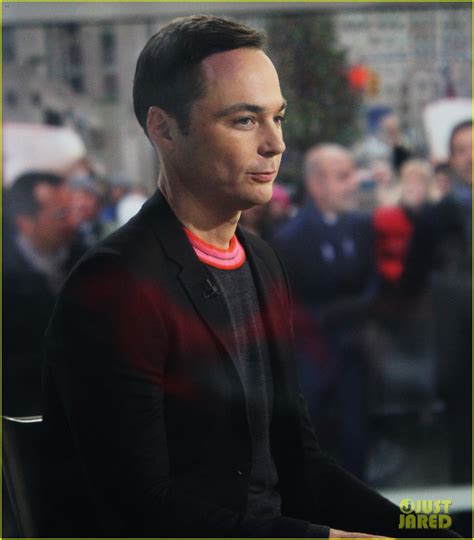 Video Jim Parsons Almost Has Panic Attack Playing 5 Second Summaries