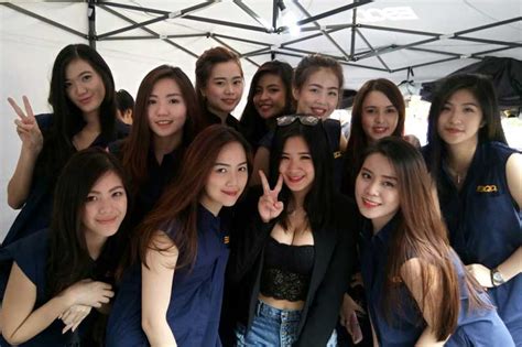 Spg Event Adalah Peran Tanggung Jawab Kriteria Dan Pentingnya Lokerpintar Id