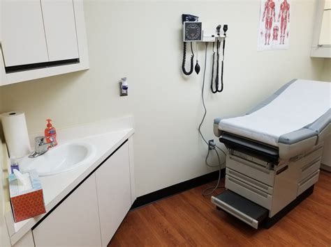 Doctors Urgent Care Group Rochester Hills Book Online Urgent Care
