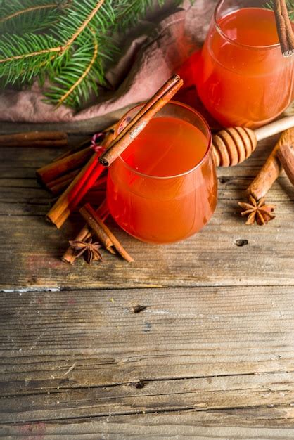 30 Wassail Pictures