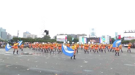 雙十國慶 國慶最亮點！「橘色惡魔」邊吹邊跳神走位 超狂名稱由來曝 Yahoo奇摩汽車機車