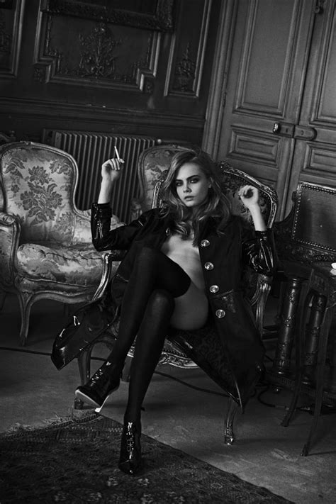 Cara Delevingne Para Interview Magazine