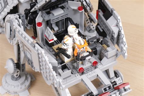 Lego Star Wars At Te Walker Vuelve A Estar Disponible En Ee Uu