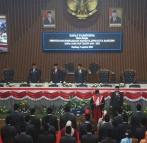 Anggota DPRD Kota Bandung Resmi Dilantik Untuk Periode