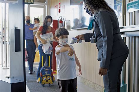 Os Desafios Dos Alunos E Professores Na Volta às Aulas Em Meio à