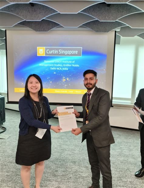 Deepak Kumar Dubey On Linkedin Hr Singapore Opportunity