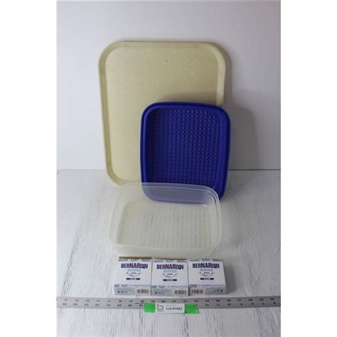 Tupperware And Snap Lids Bodnarus Auctioneering
