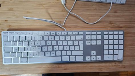 Apple Magic Keyboard Mit Ziffernblock Kaufen Auf Ricardo