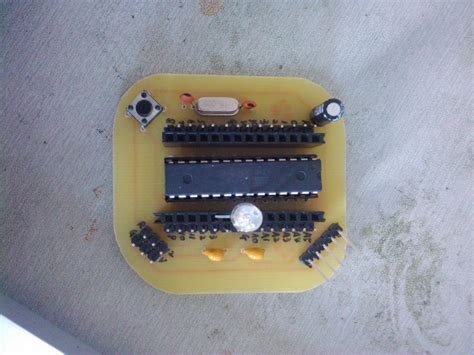 Arduino最小系统之手工制板流程 Arduino智造