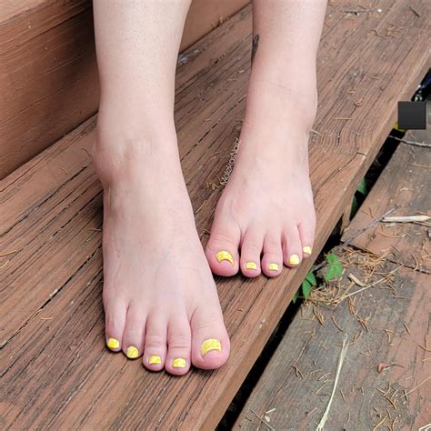 Suckable Toes R Verifiedfeet