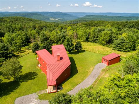 Steven Holls Y House Is For Sale In The Catskills The Spaces