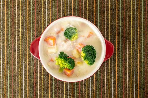 白だしで作る！クリームシチュー マルハマ食品株式会社