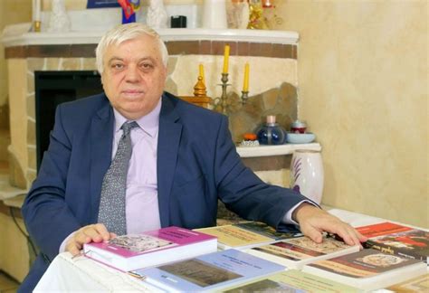 Patru Cărţi De Andrei Breabăn Cotidianul Crai Nou