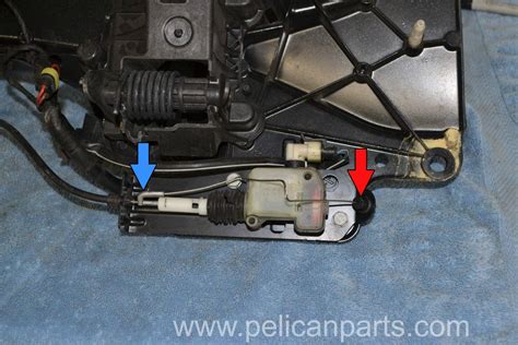 Porsche 991 Rear Deck Lid Latch Actuator Replacement