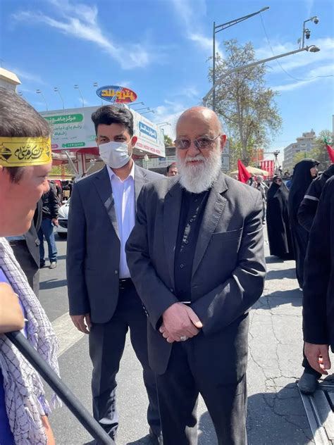 تصاویر سردار سلامی در راهپیمایی روز قدس نماینده زن مجلس با همسر و دو
