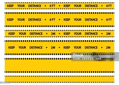 사회적 불변 경고 테이프 거리를 유지하세요 노란색 테이프 경고를 구분합니다 대기열 2미터 또는 6피트에서 안전한 거리 소셜 거리를 유지하십시오 군중을 피하십시오 벡터 Six