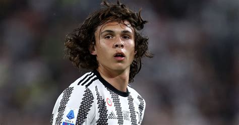 La Juventus Chiude Il Mercato Con Un Colpo Per Il Futuro Torna In
