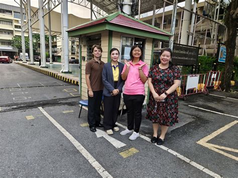 โรงเรียนสาธิตมหาวิทยาลัยราชภัฏสวนสุนันทา ฝ่ายมัธยม And English Program โรงเรียนสาธิต