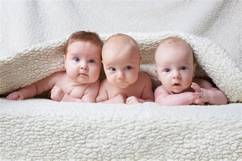 Los bebés no son malos ni buenos simplemente son Cuidados y Caricias