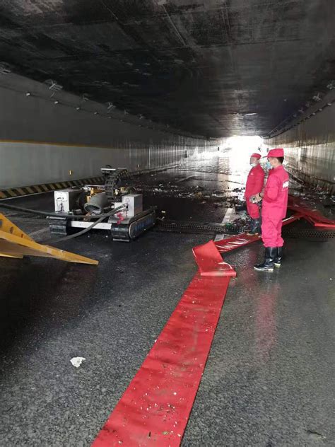 河南郑州京广路段淮河路口隧道积水全部排完 实现双向贯通见底