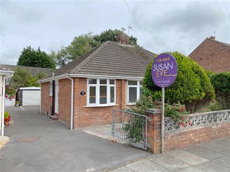 Oieo £160000 Trunnah Gardens Thornton Cleveleys Fy5 4bt