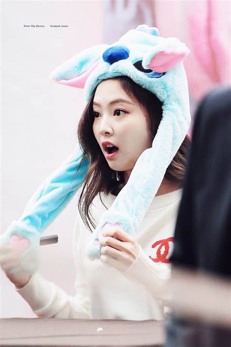 귀여움 터지는 블랙핑크 제니 걸그룹 연예인 움짤저장소